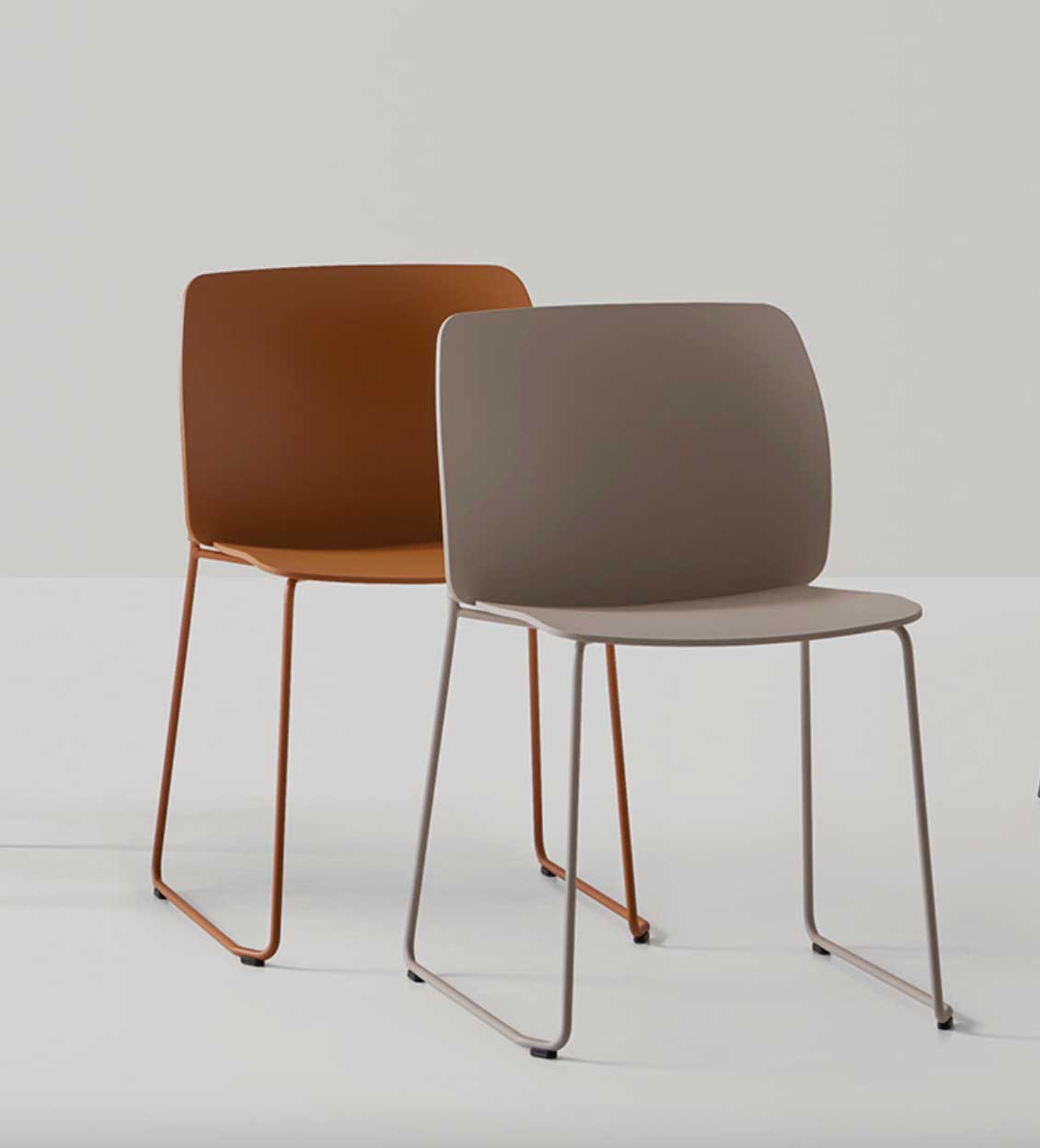 Aryn Max Inclass / Chaise visiteur pied traineau - MonBureauDesign